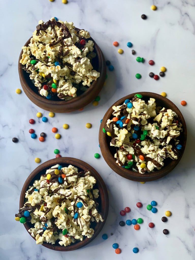 bring this chocolate m&m popcorn to your next bbq | THE PRACTICAL KITCHEN
