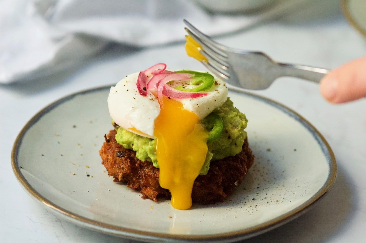 How to Poach an Egg (Tiny Pot Method) » the practical kitchen