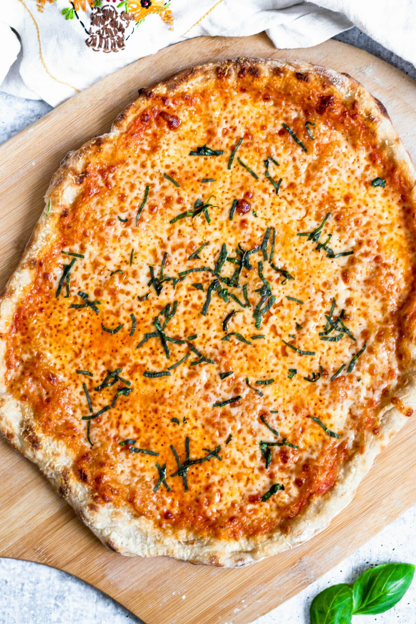 How to: Chiffonade Basil and Other Leafy Greens » the practical kitchen