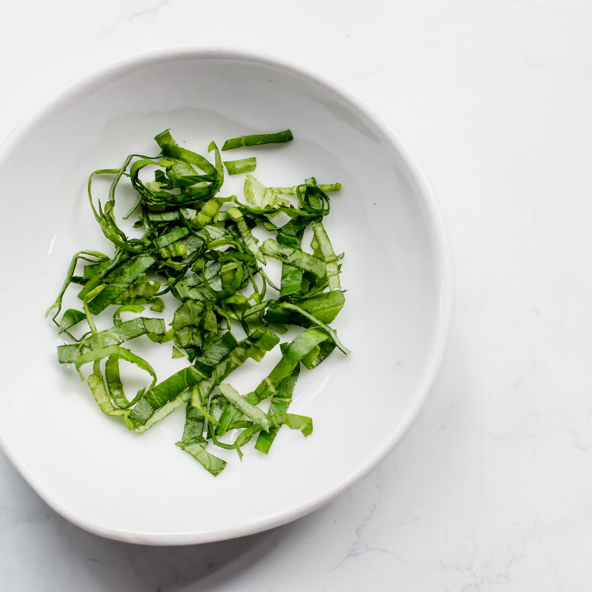 How to: Chiffonade Basil and Other Leafy Greens » the practical kitchen
