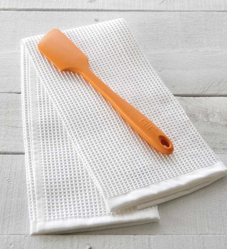 7+ Spatulas Your Kitchen isn't Complete Without » the practical kitchen