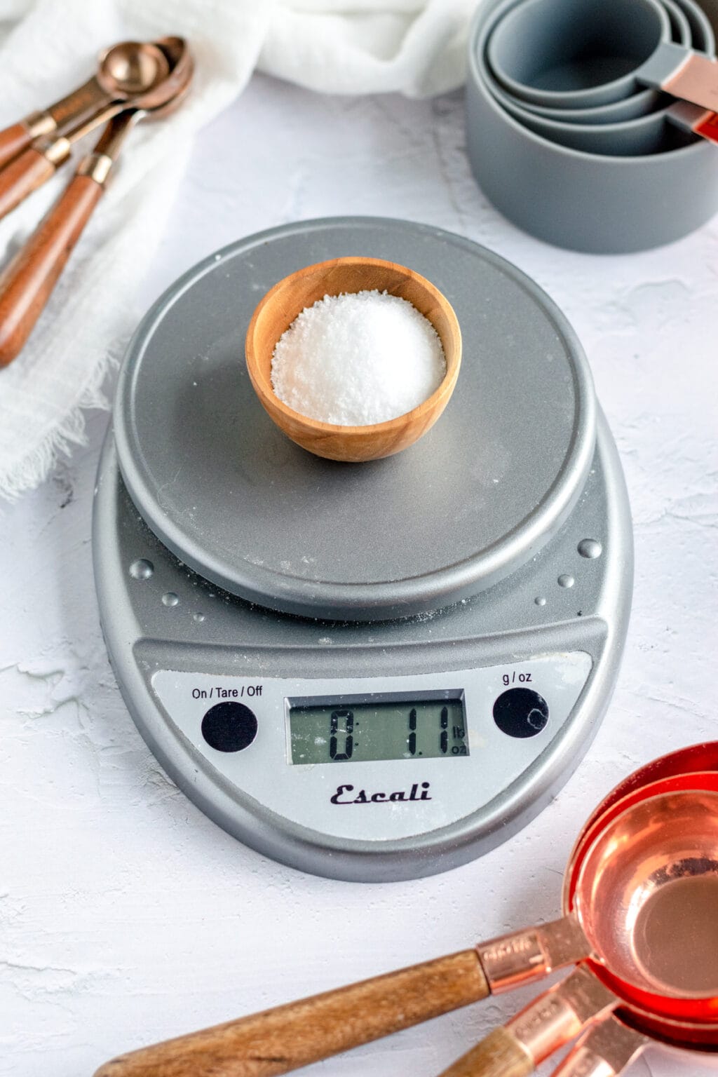 5+ Reasons a Kitchen Scale is Worth It » baking for beginners