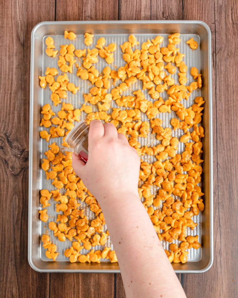 Spicy Goldfish Crackers » the practical kitchen