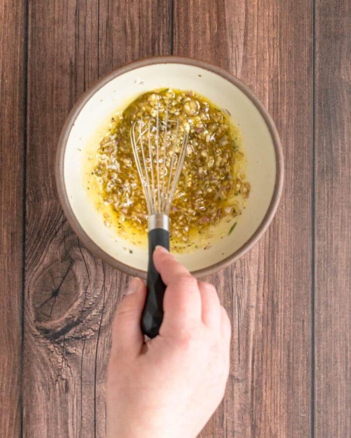 10-Minute Olive Oil Sauce for White Pizza » the practical kitchen