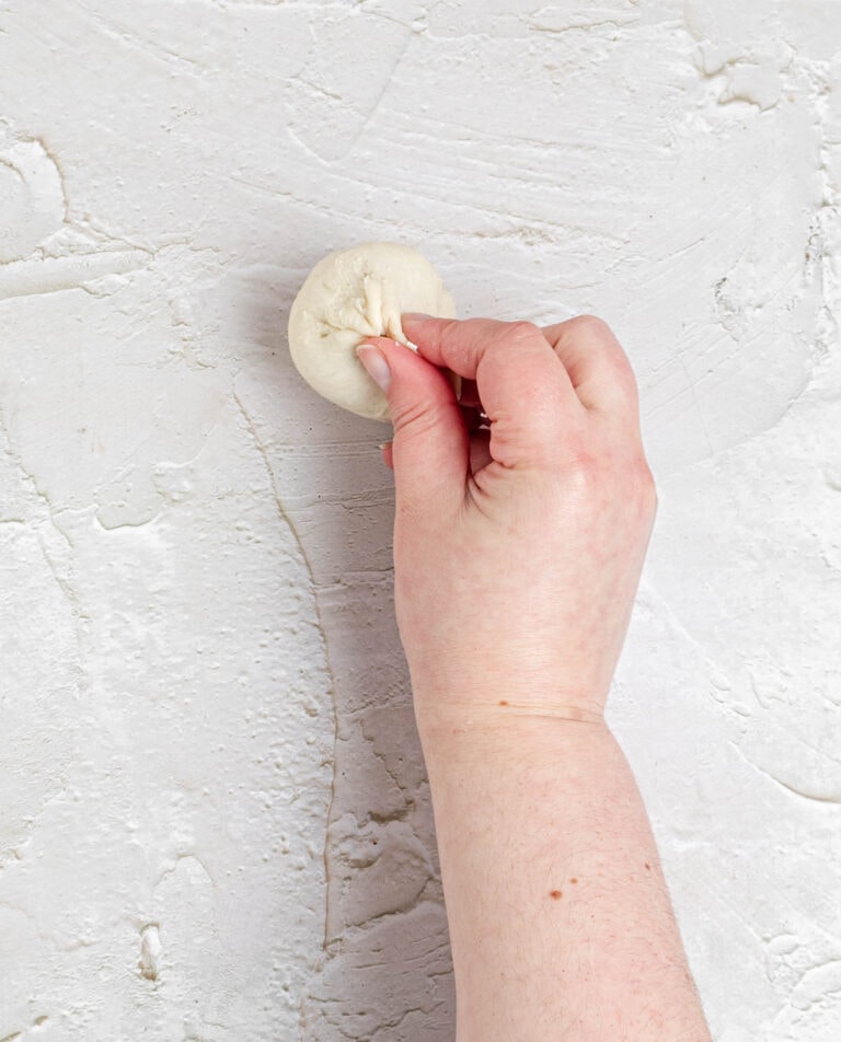 Cream Cheese Stuffed Mini Bagel Bombs » the practical kitchen
